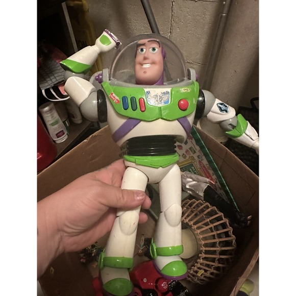 Toys | Disney Toy Story Signature Collection Buzz Lightyear 12 Inch ...